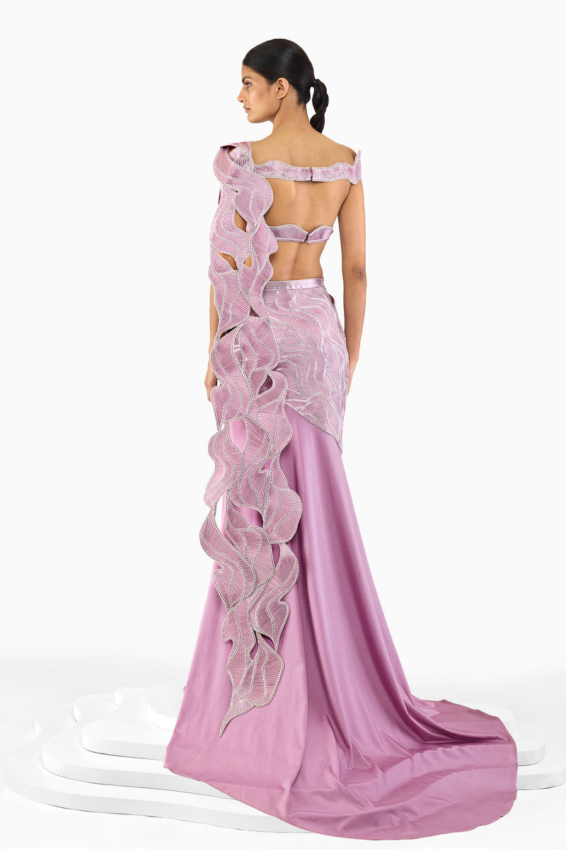 ALIEN LACE SAREE – Rimzim Dadu